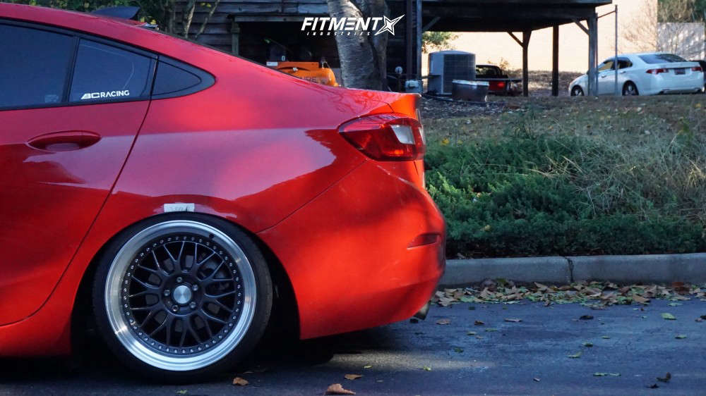 2017 Chevrolet Cruze L with 18x9.5 ESR Sr01 and Sailun 215x35 on ...