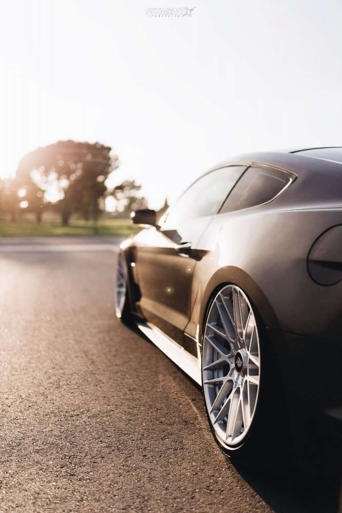 2016 Ford Mustang GT with 20x10 Rotiform Rse and Delinte 255x35 on Air ...