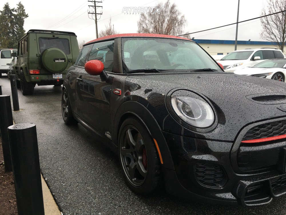 2017 Mini Cooper John Cooper Works with 17x7.5 Neuspeed RSe05 and ...