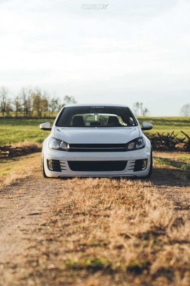 2010 Volkswagen GTI Base with 18x8.75 Carline Cm6 and Nitto 205x40 on ...