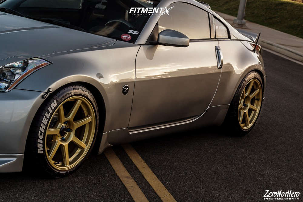2003 Nissan 350Z Touring with 18x9.5 Konig Ultraform and Michelin ...