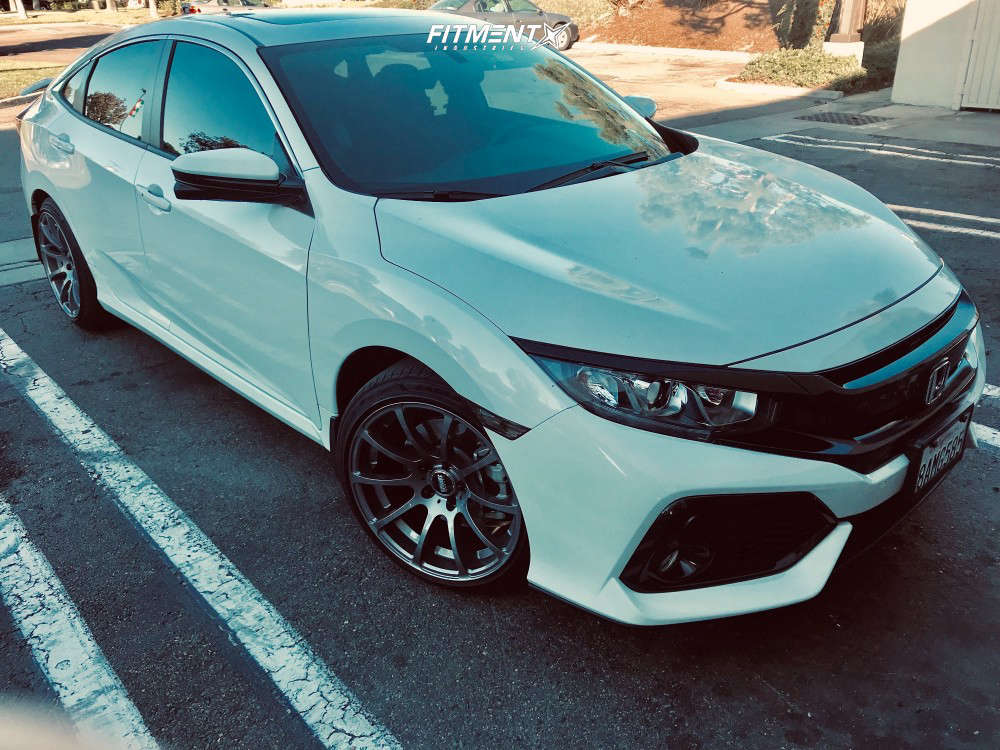 2017 Honda Civic Si with 18x9.5 VMR V701 and Goodyear 235x40 on Stock ...