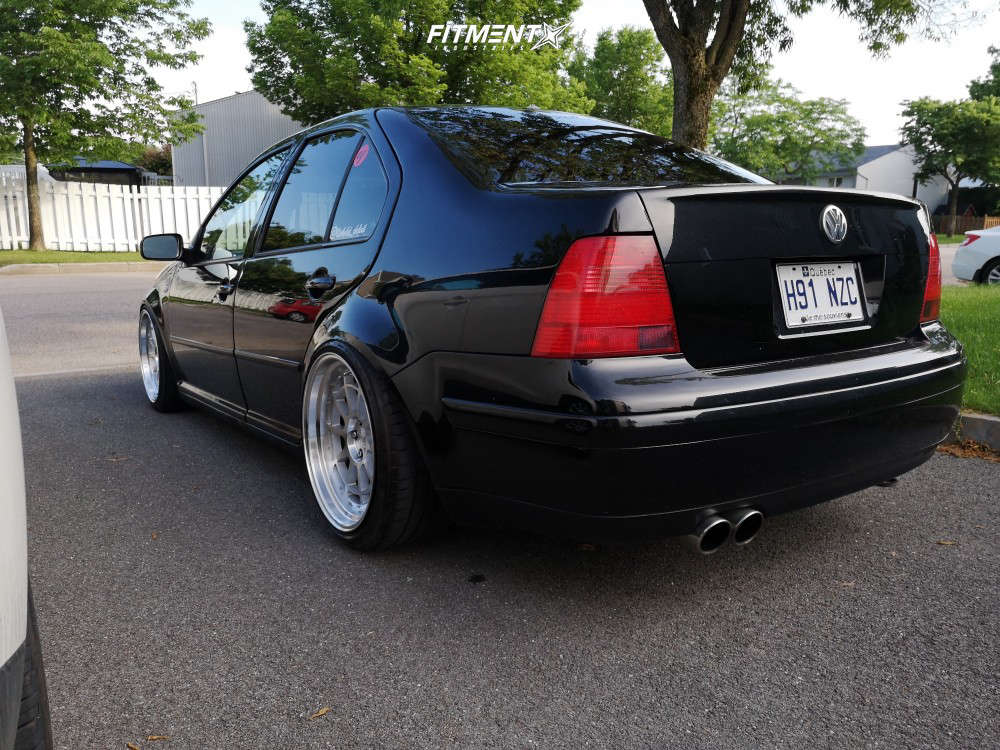 2003 Volkswagen Jetta GLS with 18x9.5 Aodhan Ah04 and Michelin 205x35 ...