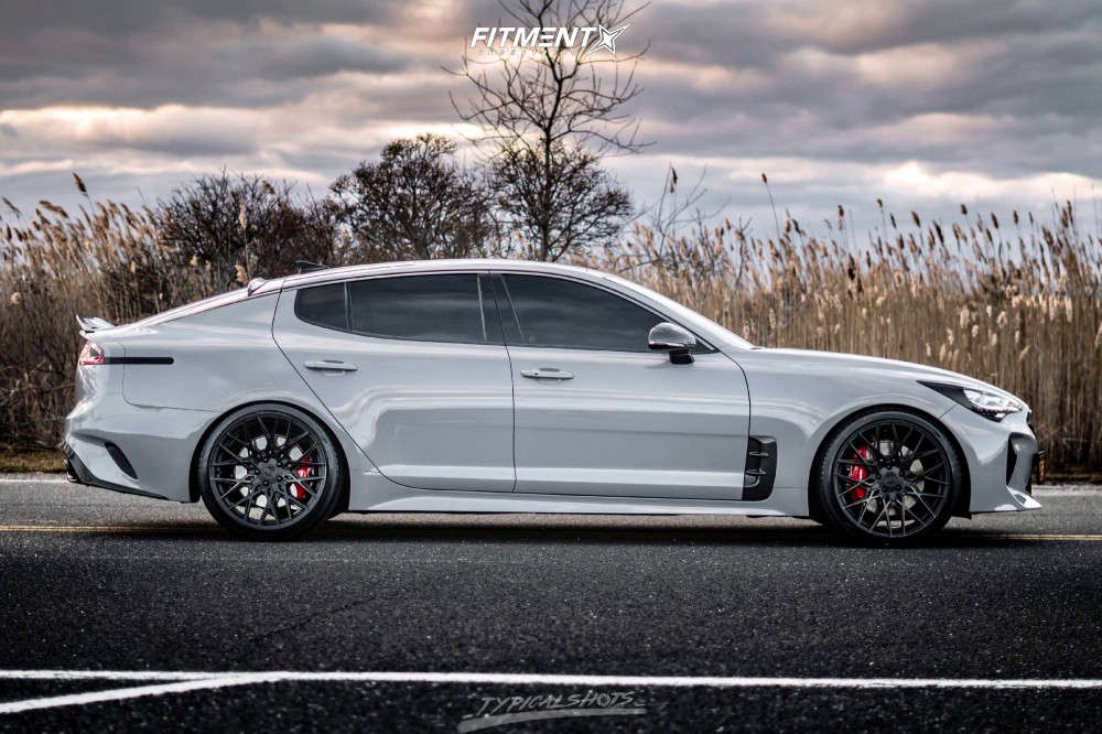 2018 Kia Stinger GT1 with 20x9 XO PHOENIX and Nankang 245x35 on ...