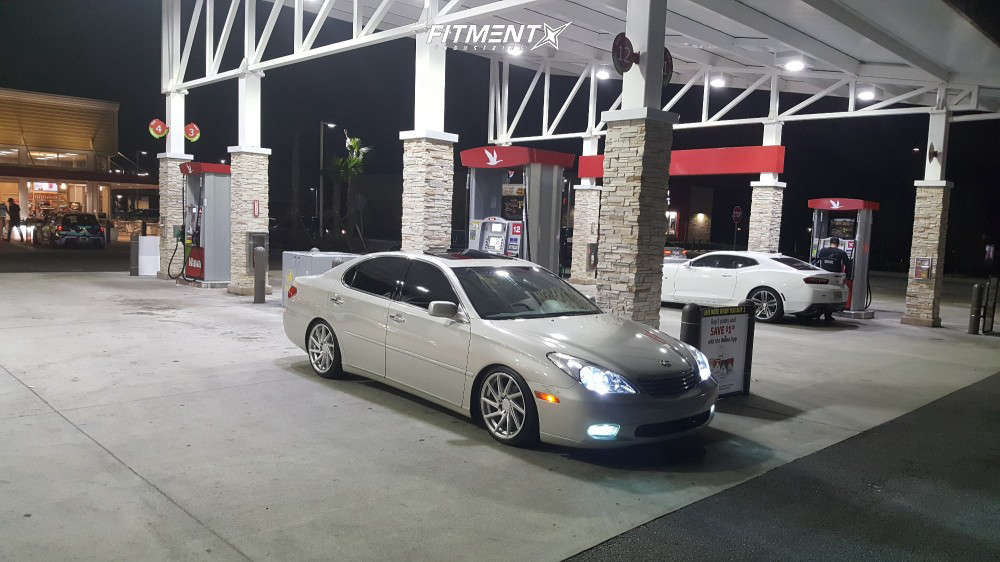 2004 Lexus ES330 Base with 18x8.5 F1R F29 and Federal 215x40 on ...