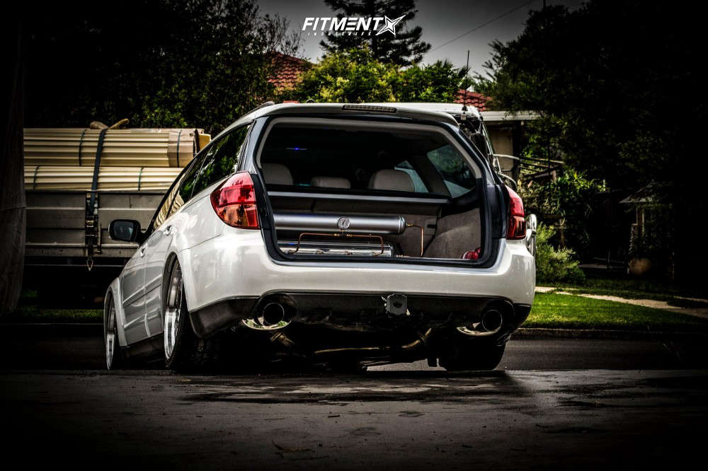 2005 Subaru Outback R with 19x8.5 XXR 531 and Dunlop 235x35 on Air ...