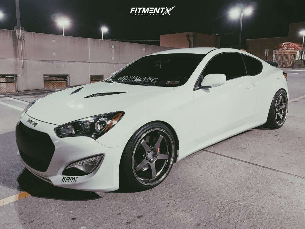 2014 Hyundai Genesis Coupe 2.0T R-Spec with 19x9.5 Varrstoen Es9 and ...