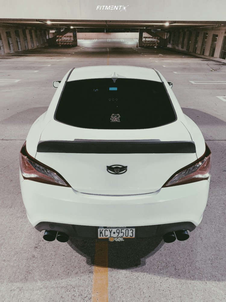 2014 Hyundai Genesis Coupe 2.0T R-Spec with 19x9.5 Varrstoen Es9 and ...