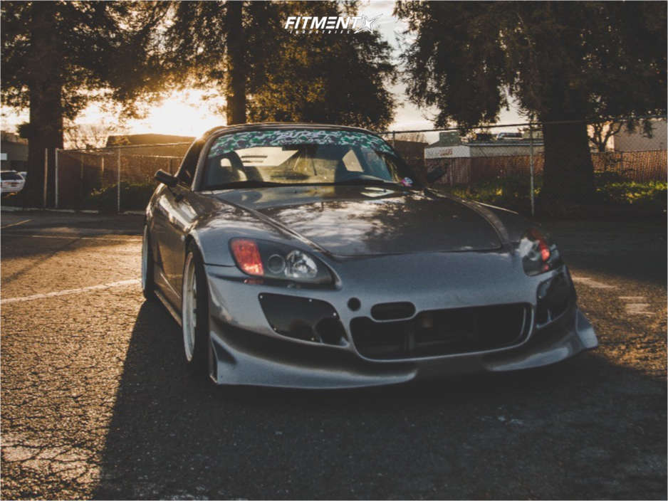 2000 Honda S2000 Base with 17x8 Desmond Regamaster and Michelin 225x45 ...