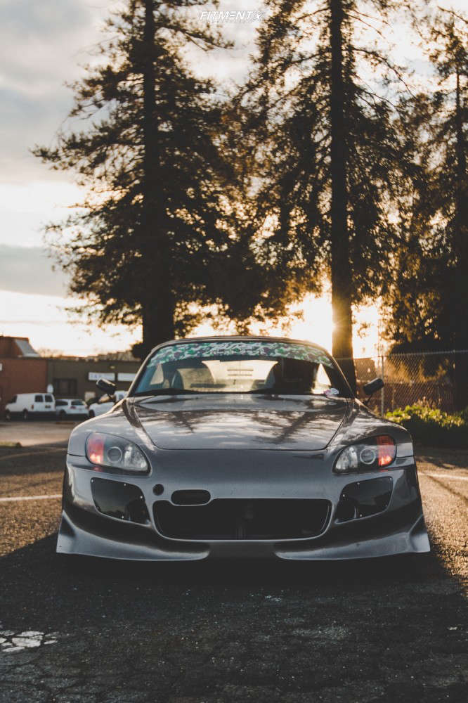 2000 Honda S2000 Base with 17x8 Desmond Regamaster and Michelin 225x45 ...