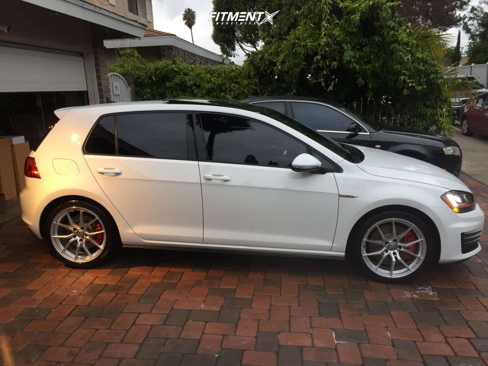 2017 Volkswagen GTI SE with 18x8 Advanti Racing Hybris and Kumho 225x40 ...
