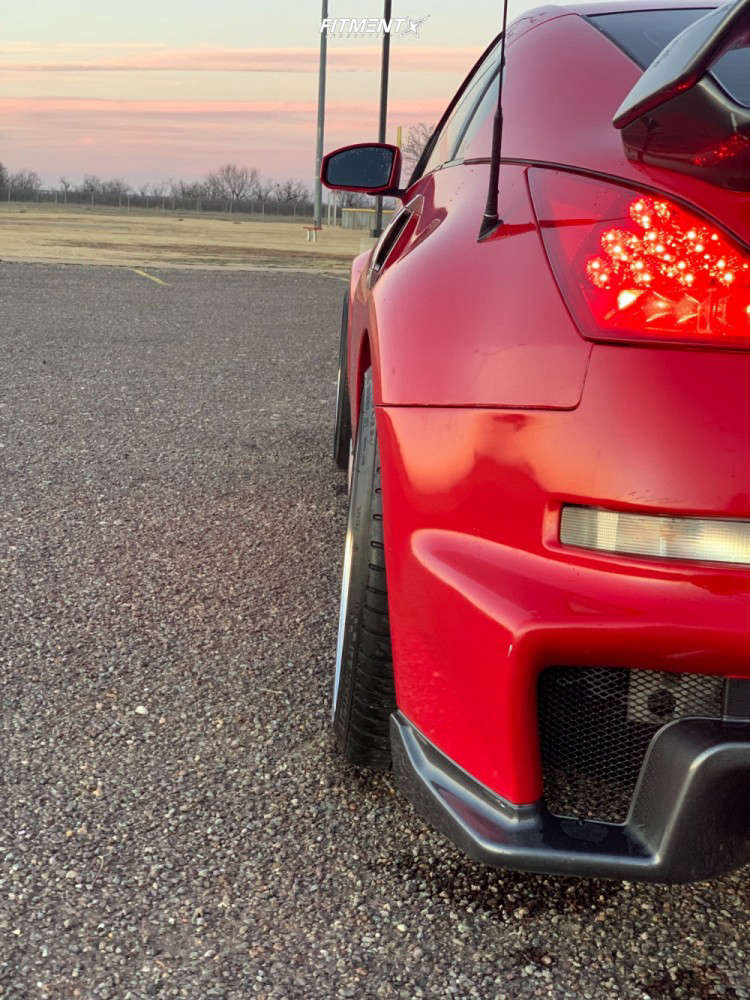 2008 Nissan 350Z Nismo with 18x9.5 ESR Sr05 and Michelin 255x35 on ...