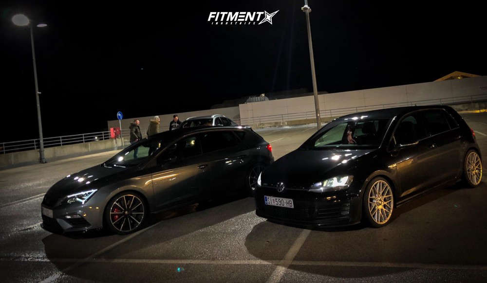 2014 Volkswagen Golf TDI with 19x8.5 Rotiform Rse and Michelin 225x35 ...