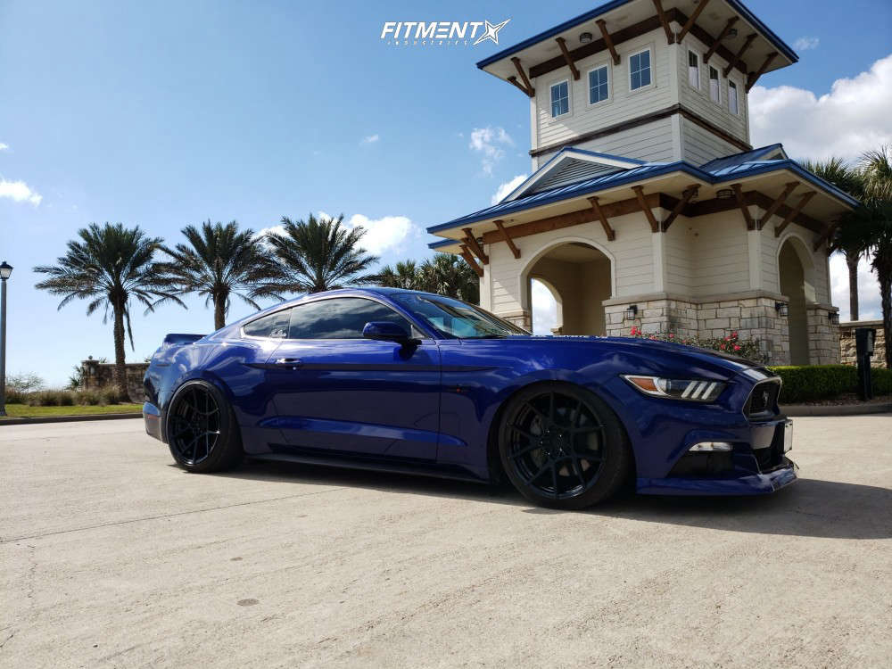 2016 Ford Mustang GT with 20x10 Rotiform Kps and Nitto 245x35 on ...