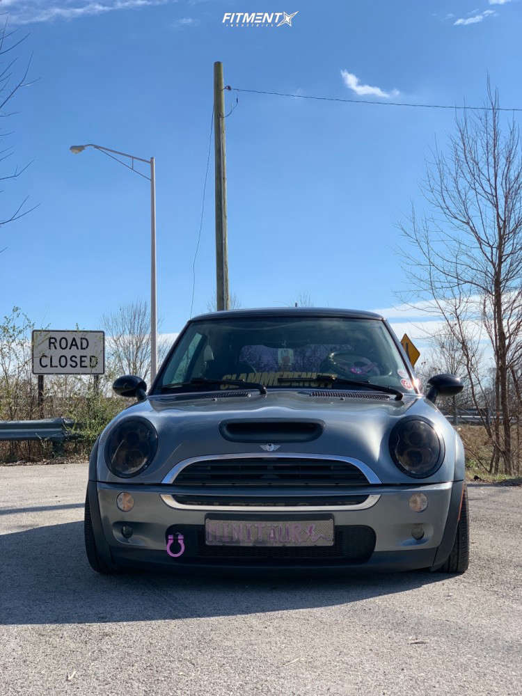 2005 Mini Cooper S with 15x7.5 AVID1 AV8 and Hankook 205x50 on ...