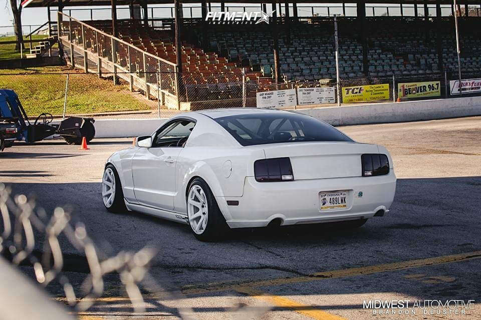 2005 Ford Mustang GT with 18x10 Cosmis Racing Mr7 and Achilles 245x40 ...