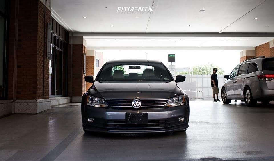 2016 Volkswagen Jetta Sport with 20x8.5 Rotiform Spf and Continental ...