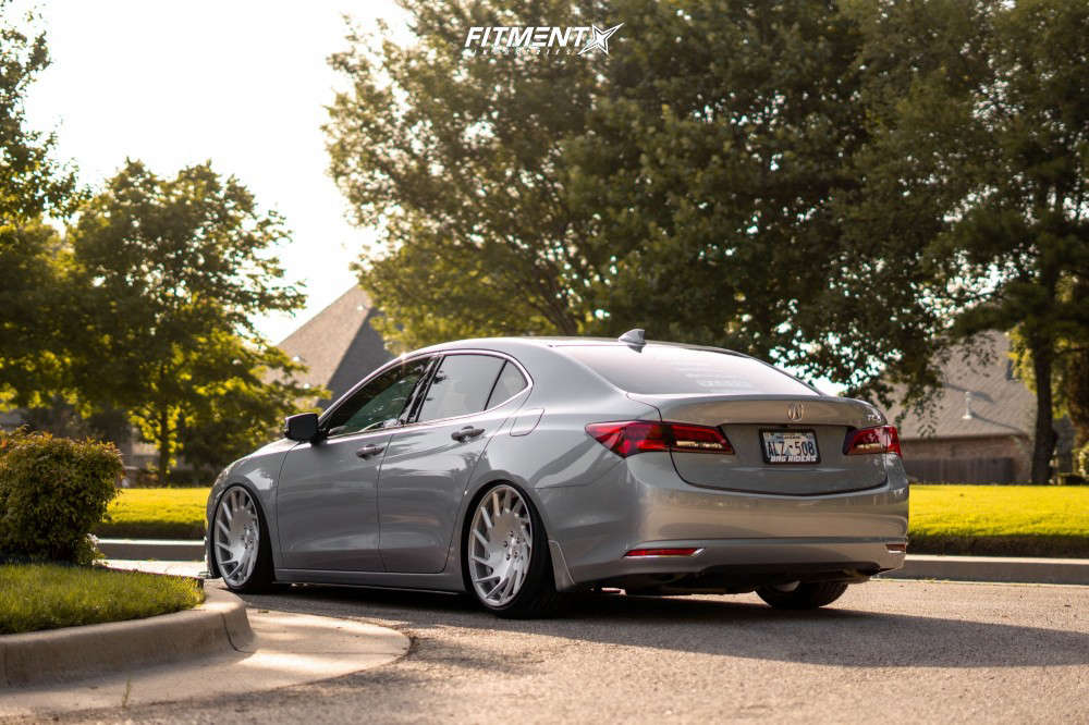 2015 Acura TLX SH-AWD with 20x10.5 Vossen Vle-1 and Vercelli 235x45 on ...