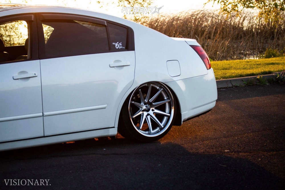 2005 Nissan Maxima SE with 20x10 Rohana Rc10 and Lionhart 245x35 on Air ...