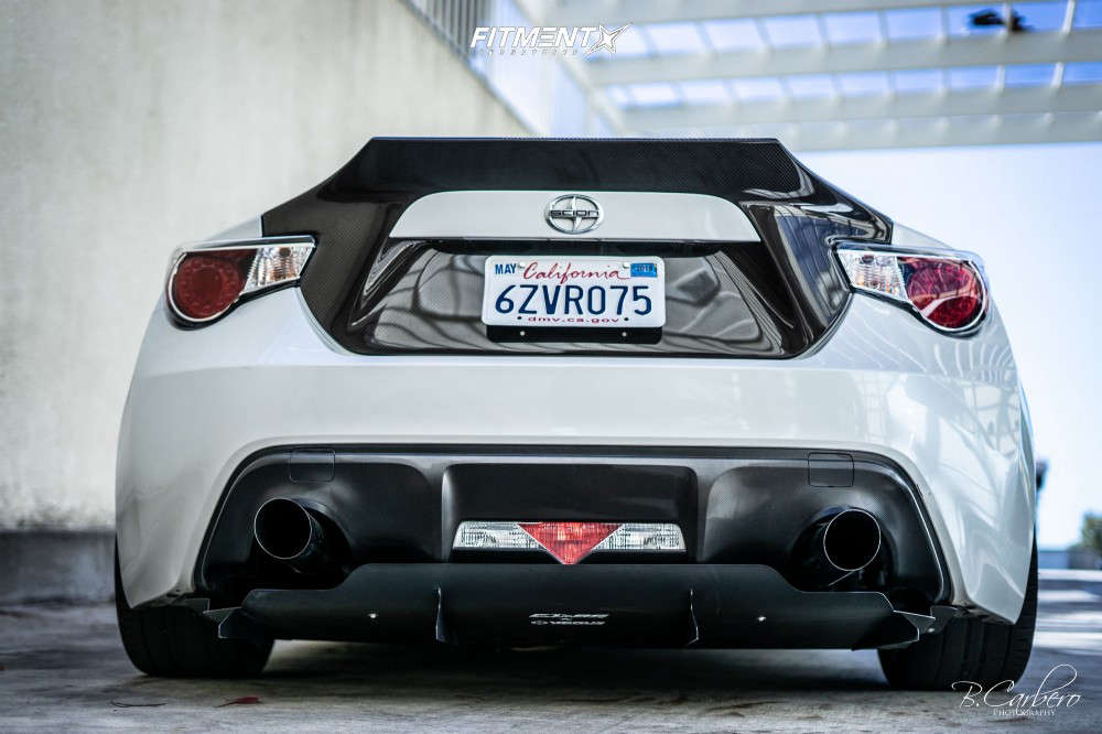2013 Scion FR-S Base with 16x9.5 Varrstoen Es9 and Hankook 245x40 on ...