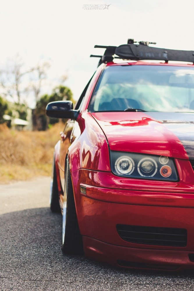 2002 Volkswagen Jetta GLI with 18x8.5 XXR 521 and Nankang 205x35 on Air ...