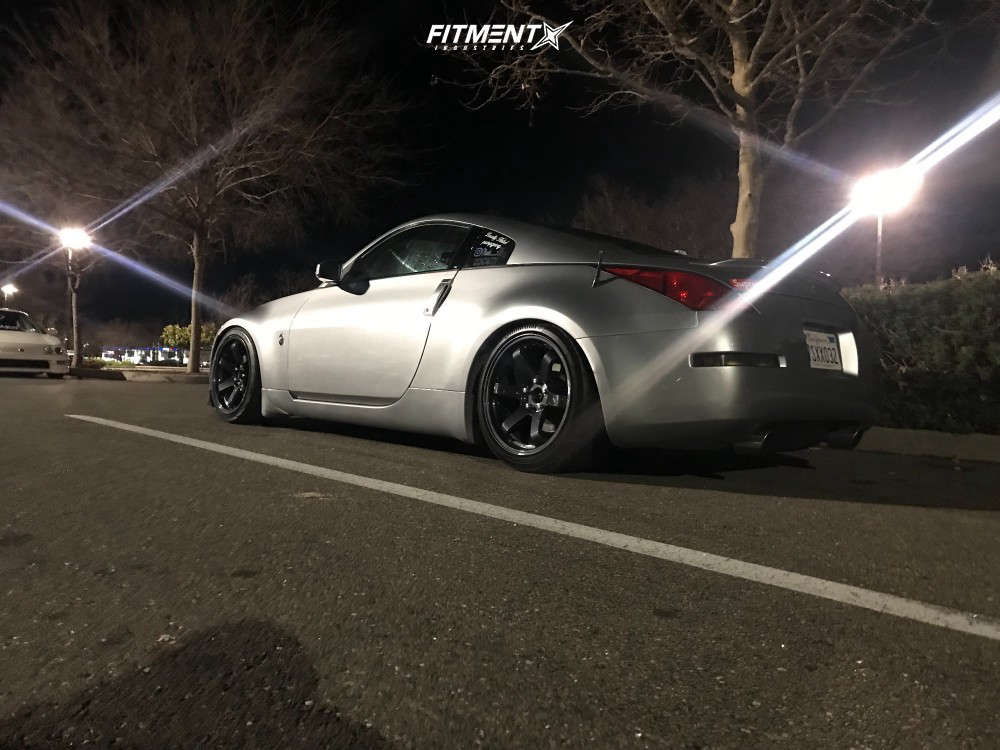 2003 Nissan 350Z Touring with 18x9.5 Rota Grid V and Federal 255x35 on ...