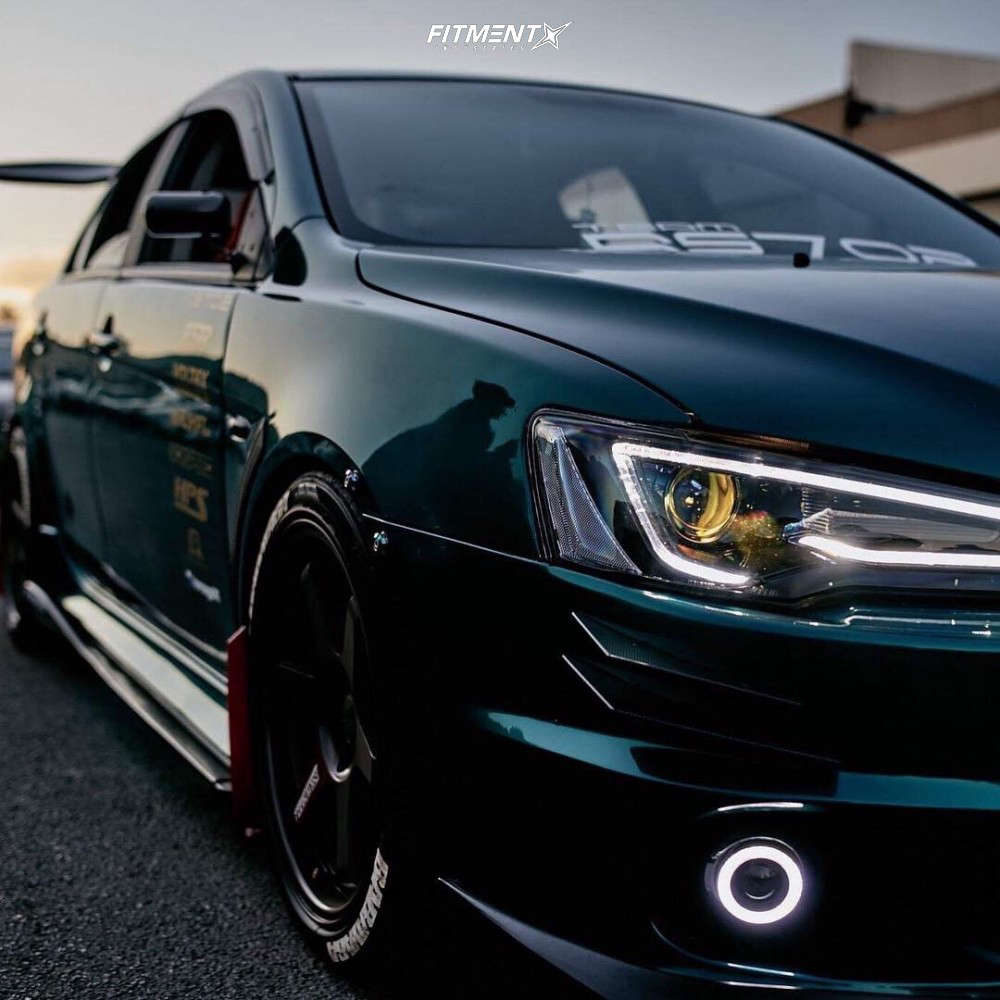 2013 Mitsubishi Lancer ES with 18x8.5 ESR Sr07 and Hankook 255x25 on ...