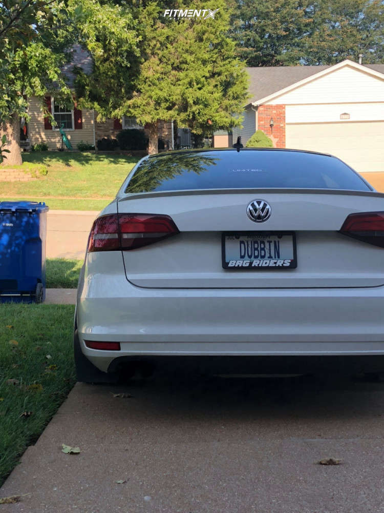 2016 Volkswagen Jetta Sport with 19x8.5 Alzor 084 and Federal 225x35 on ...
