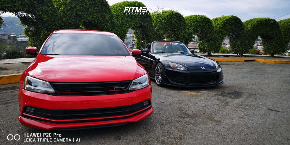 2018 Volkswagen Jetta S with 19x8 OEM Wheels Sagitta and Pirelli 235x35 ...