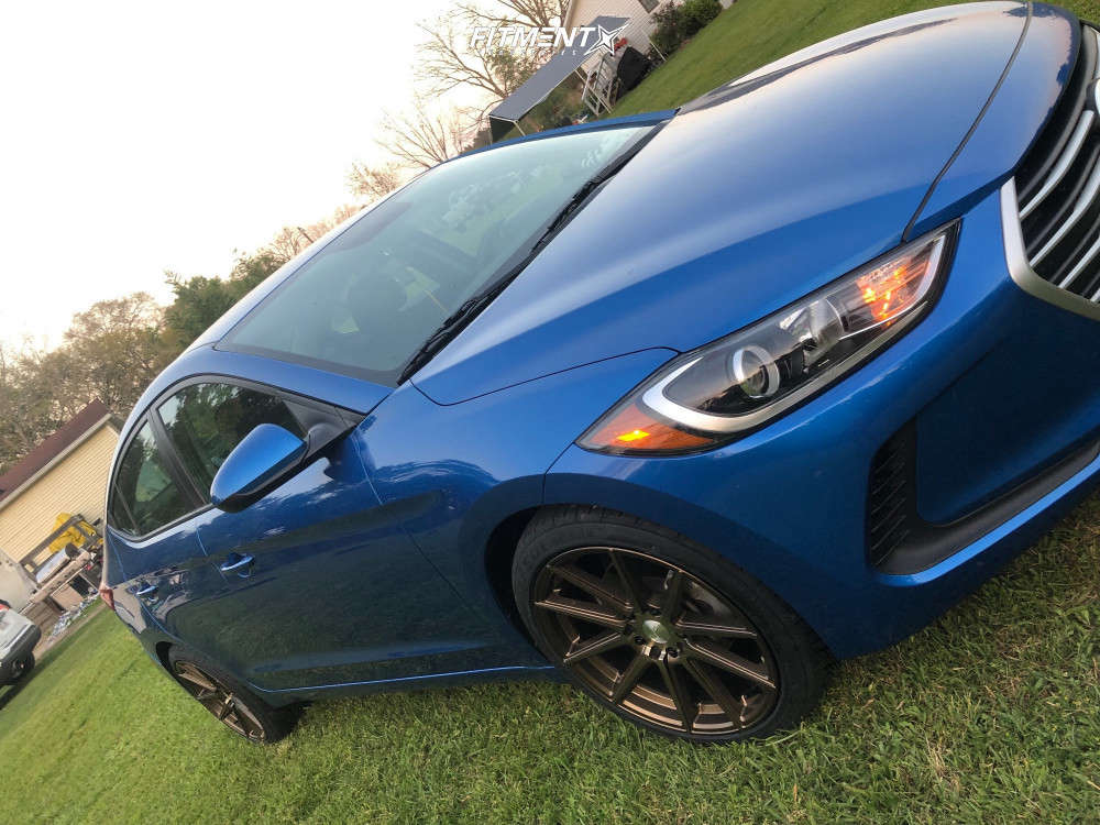 2017 Hyundai Elantra SE with 18x8.5 F1R F27 and Federal 225x40 on Stock ...