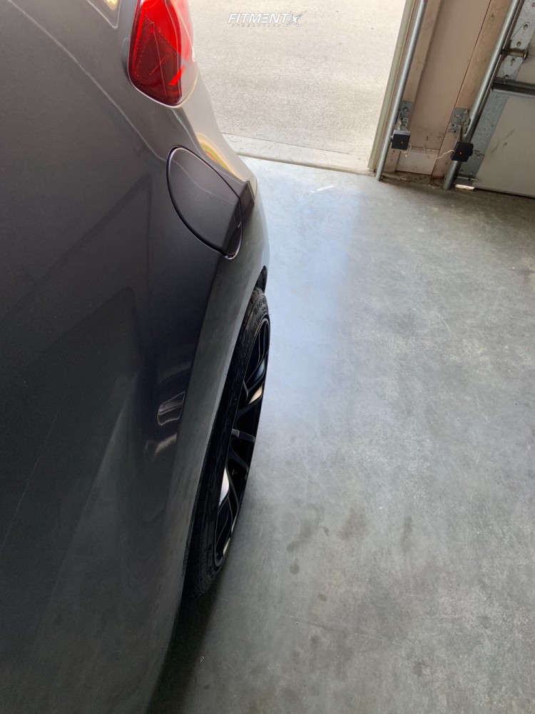 2016 Hyundai Veloster Base with 18x8.5 MST MT33 and Nitto 225x40 on ...