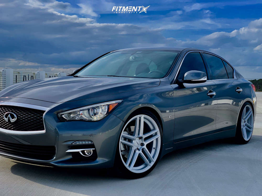 2015 INFINITI Q50 Premium with 20x9 Velgen Split5 and Nitto 245x35 on ...