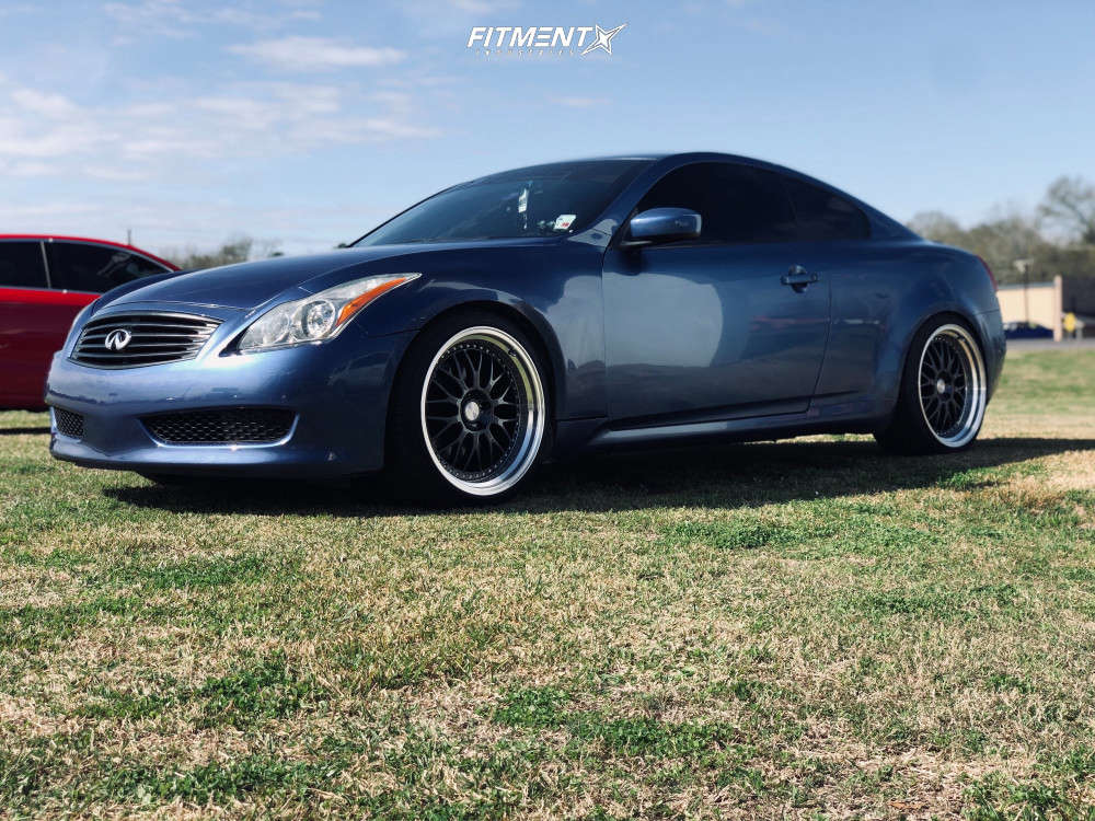 2008 INFINITI G37 Base with 20x10.5 ESR Sr01 and Achilles 255x35 on ...