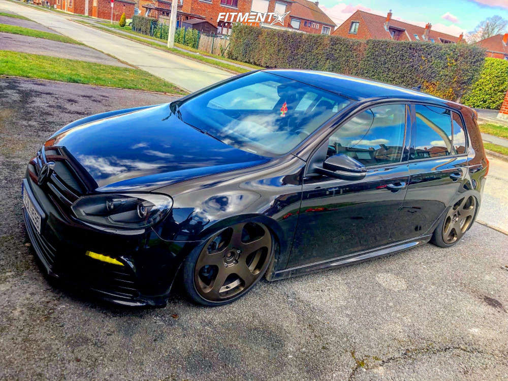 2012 Volkswagen Golf R Base with 19x8.5 Rotiform Nue and Continental ...