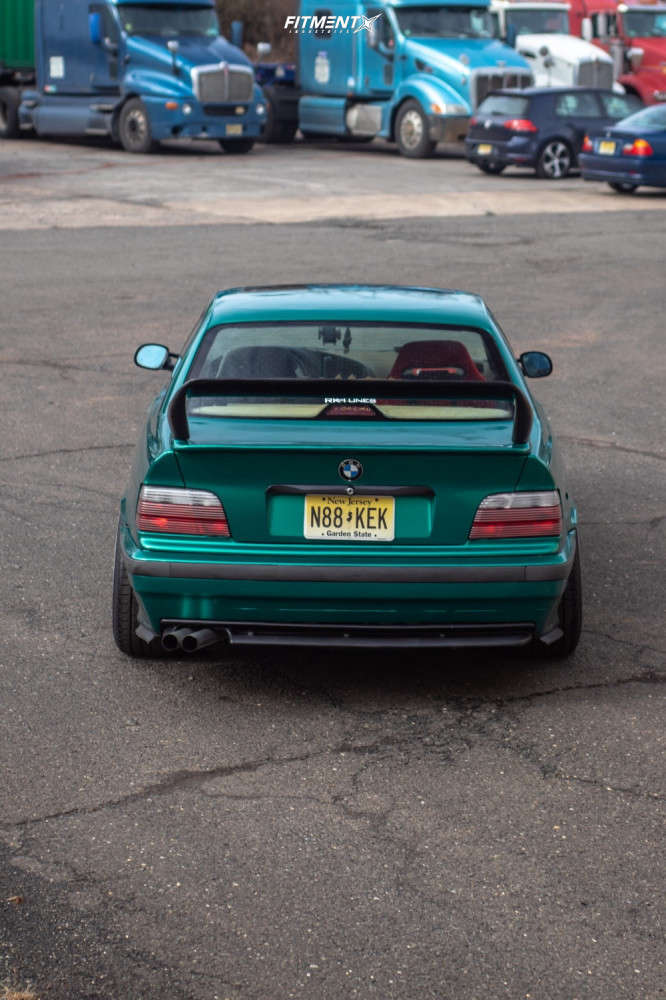 1995 BMW 325is Base with 18x9.5 ESR Sr01 and Leao 225x35 on Coilovers ...