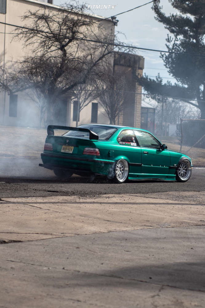 1995 BMW 325is Base with 18x9.5 ESR Sr01 and Leao 225x35 on Coilovers ...