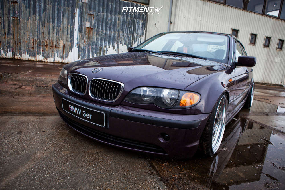 2002 BMW 325i Base with 18x8.5 OZ Racing Futura and Toyo Tires 205x30 ...