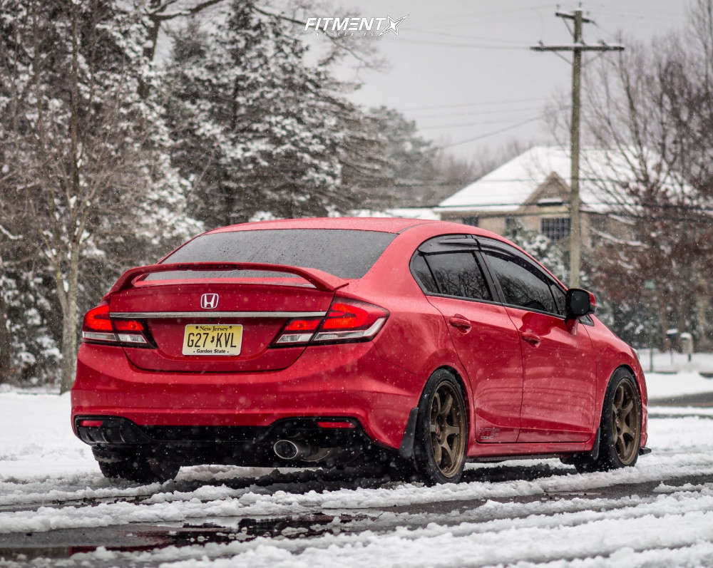 2013 Honda Civic Si with 17x9 Gram Lights 57DR and Kumho 245x40 on ...