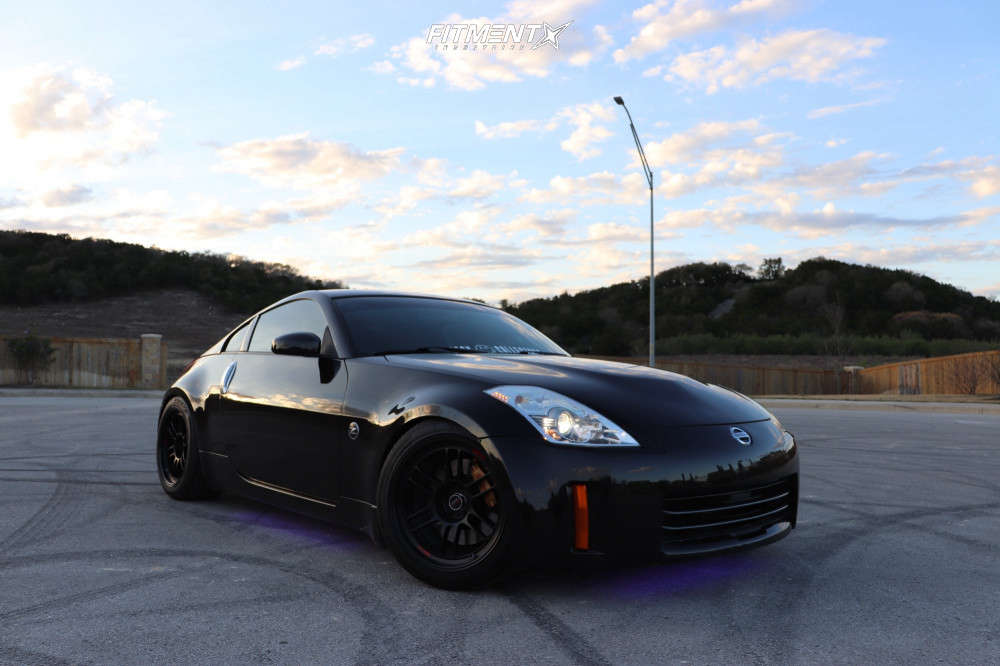 2007 Nissan 350Z Base with 18x9.5 Enkei RPF1 and Hankook 255x40 on ...