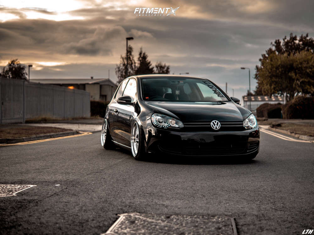 2009 Volkswagen Golf Base with 18x8.5 Rotiform IDK and Nankang 205x40 ...