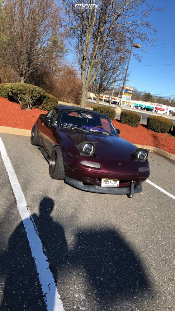 1994 Mazda Miata M Edition with 15x9 JNC Jnc003 and Nitto 175x35 on Air ...
