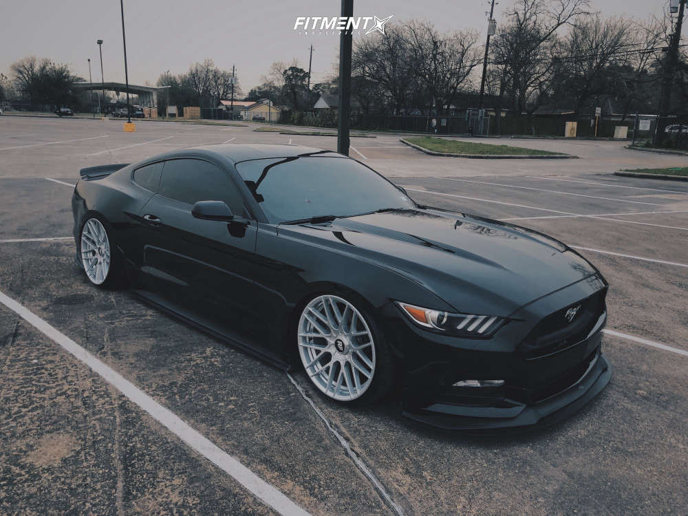 2016 Ford Mustang V6 with 20x10 Rotiform Rse and Toyo Tires 235x30 on ...