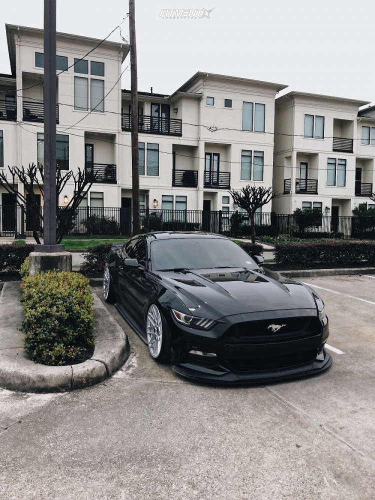 2016 Ford Mustang V6 with 20x10 Rotiform Rse and Toyo Tires 235x30 on ...