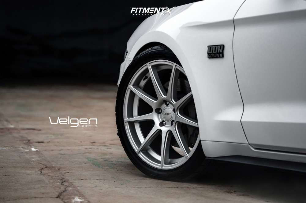 2019 Ford Mustang GT with 20x9 Velgen Vmb9 and Nitto 275x25 on Lowering Springs | 633349 ...