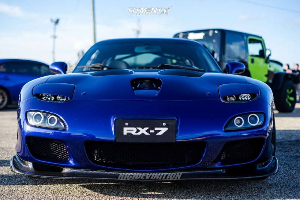 1994 Mazda RX-7 Base with 18x9.5 ESR SR08 and Nitto 275x35 on Coilovers ...
