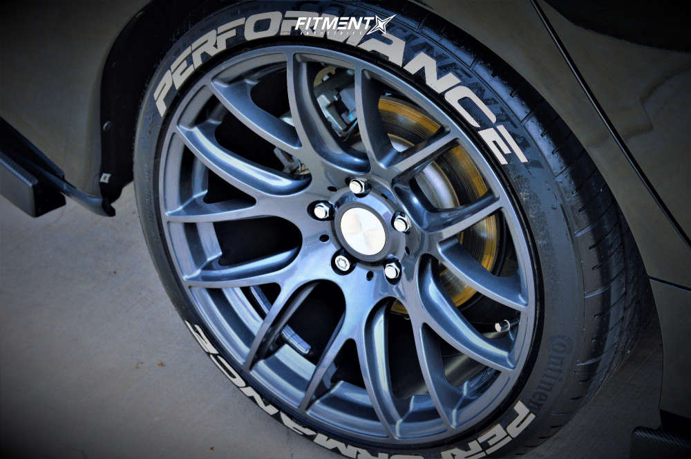 2018 Honda Civic Si with 18x9.5 ESR Sr12 and Continental 235x40 on ...