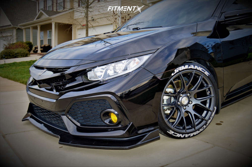 2018 Honda Civic Si with 18x9.5 ESR Sr12 and Continental 235x40 on ...