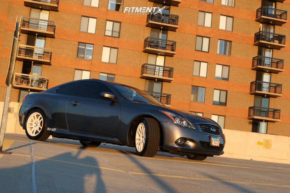 2011 INFINITI G37 X with 18x8.5 ESR SR08 and Michelin 225x50 on ...