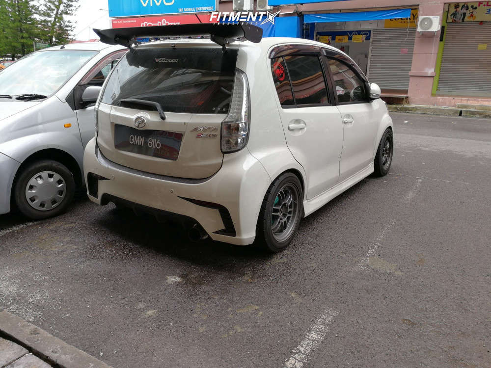 2012 Toyota Yaris Base with 15x7 Enkei RPF1 and Zestino 195x50 on ...