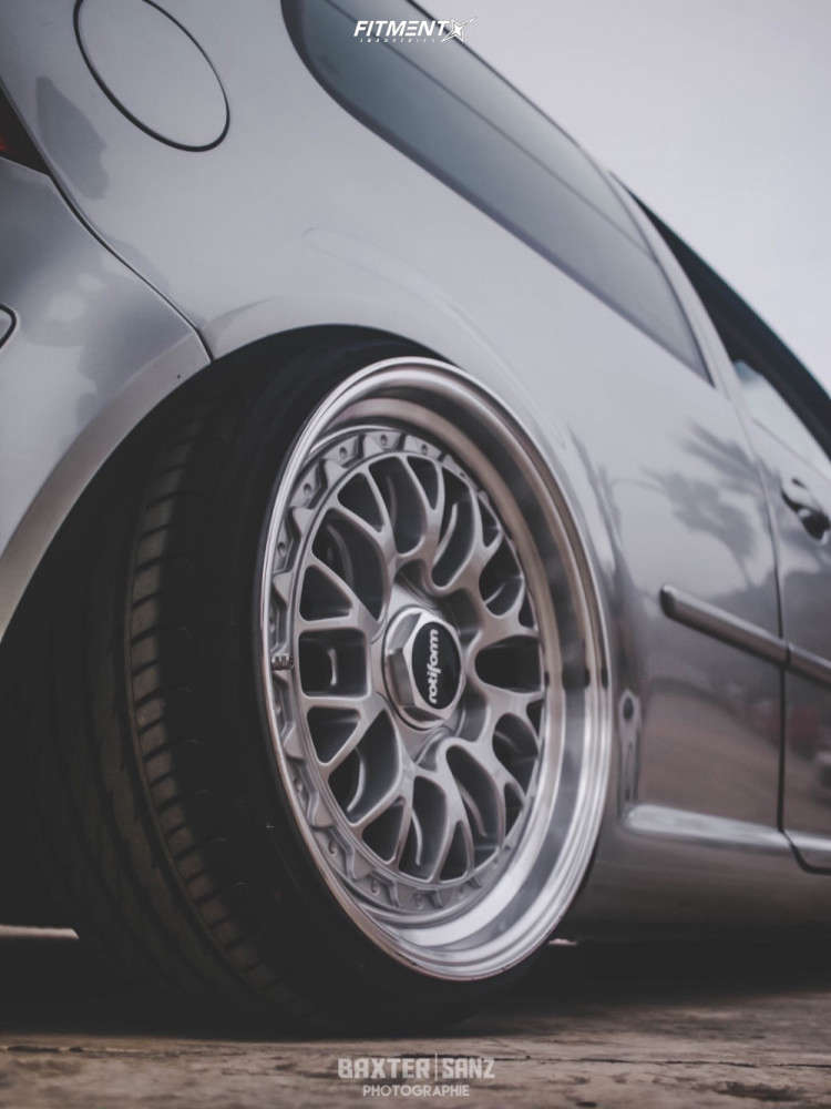 2001 Volkswagen GTI Base with 18x9.5 Rotiform Lsr and 215x35 on Air ...
